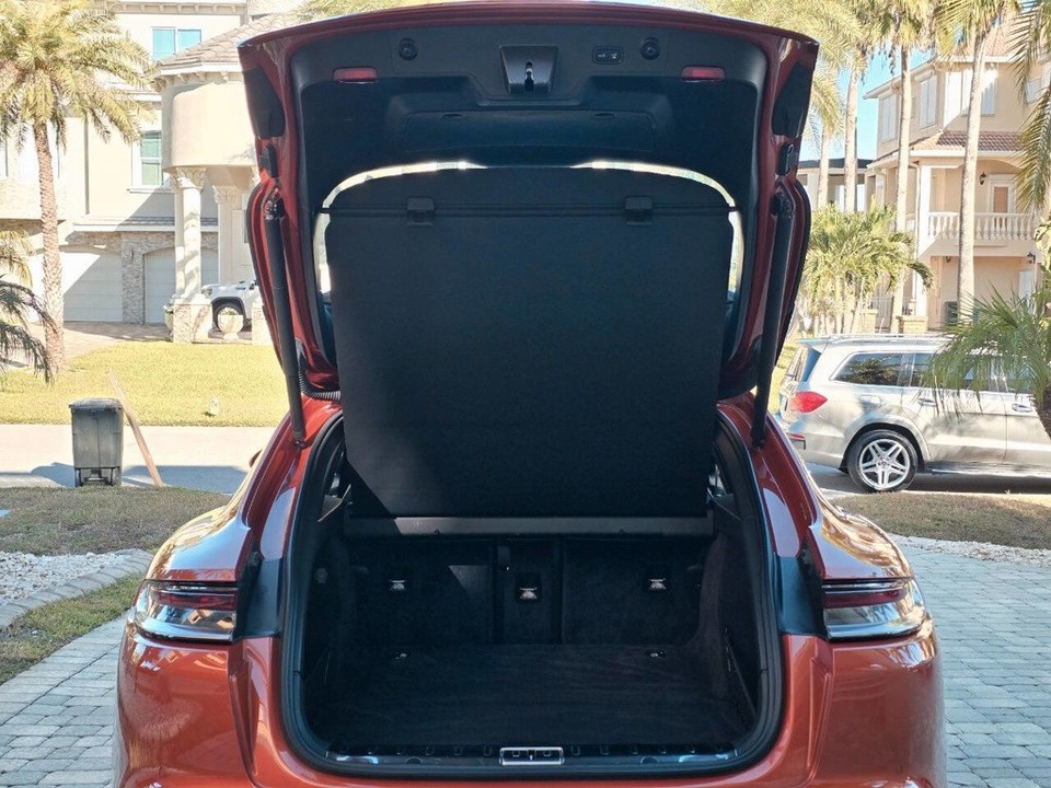 2021 Porsche Panamera 4 SPORT TURISMO - LOADED! - 1 OWNER - CLEAN ...