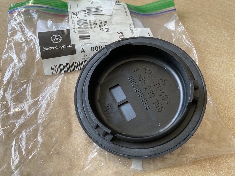 Genuine Mercedes-Benz Front Headlight MAIN Beam Protective Cap ...