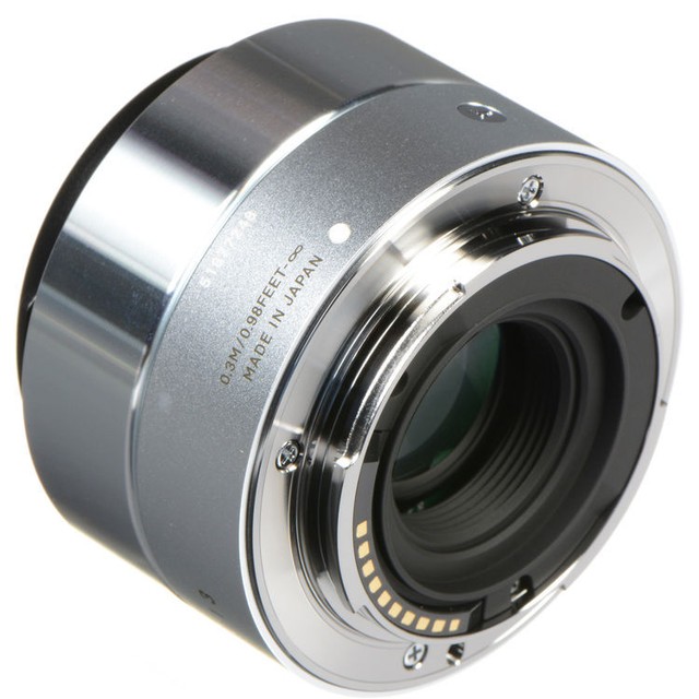 Sigma DN 30mm f/2.8 DN EX AF ASP Lens For Minolta/Sony (Silver) for ...