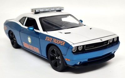 Acme 1/18 Dodge Challenger SRT8 2010 Georgia State Patrol Diecast Model ...