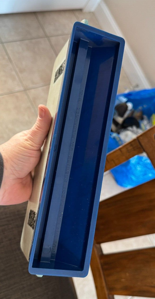 VINTAGE PABST BLUE RIBBON BEER ROG REVERSE ON GLASS SHELF TALKER STATUE ...