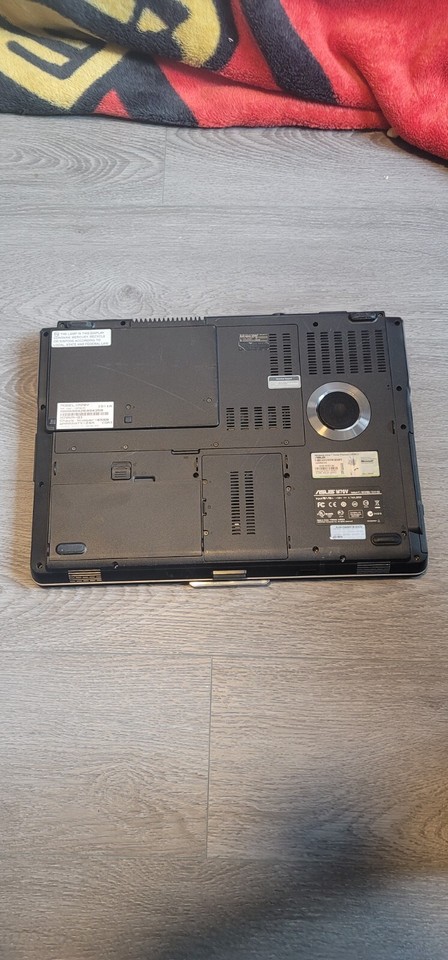 Asus G50V Core 2 Duo T8400 17inch 2.27GHz 4gb 250gb Gaming Laptop ...