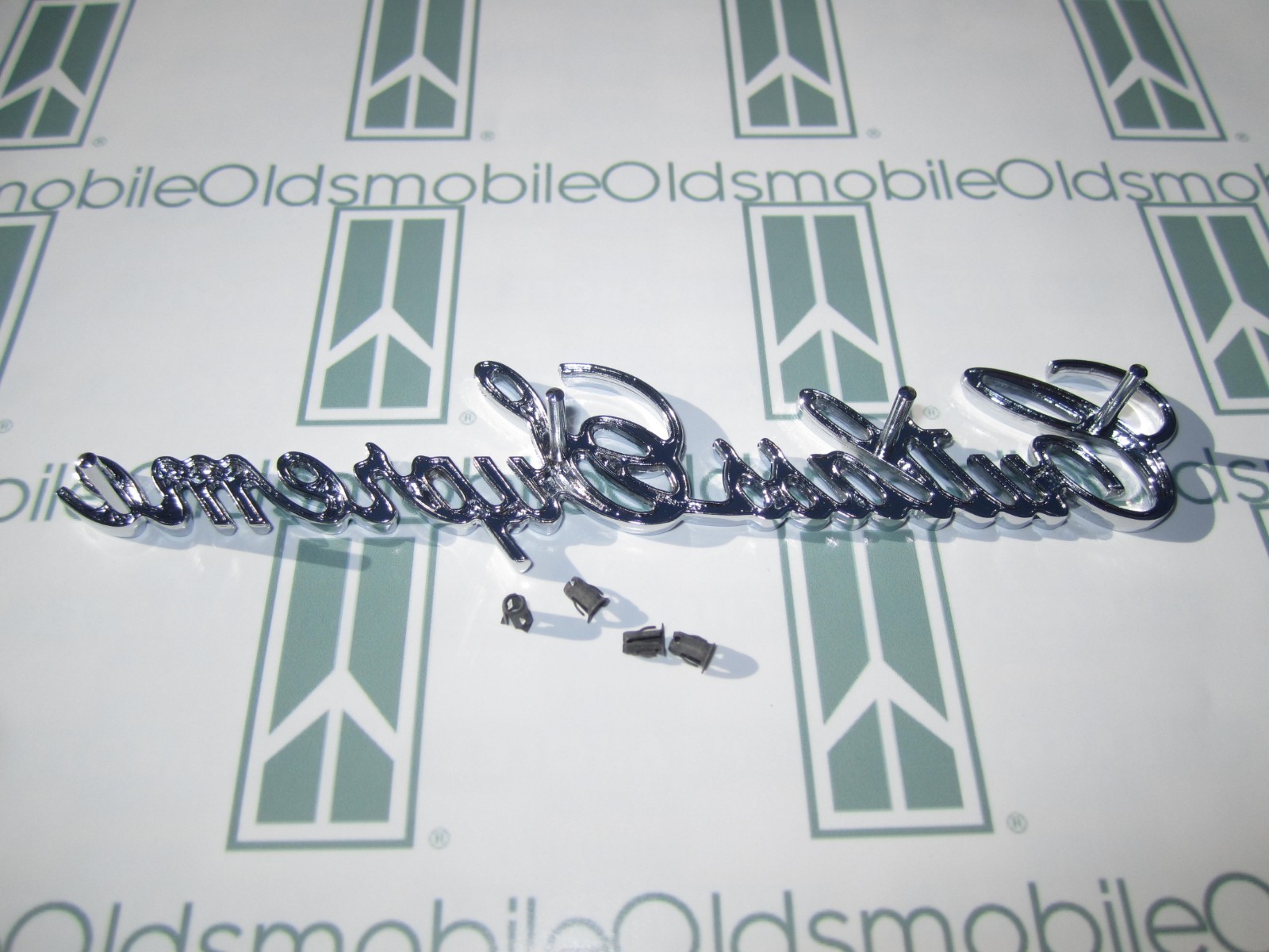 1973-1977 Olds "Cutlass Supreme" Chrome Trunk Script Emblem with ...