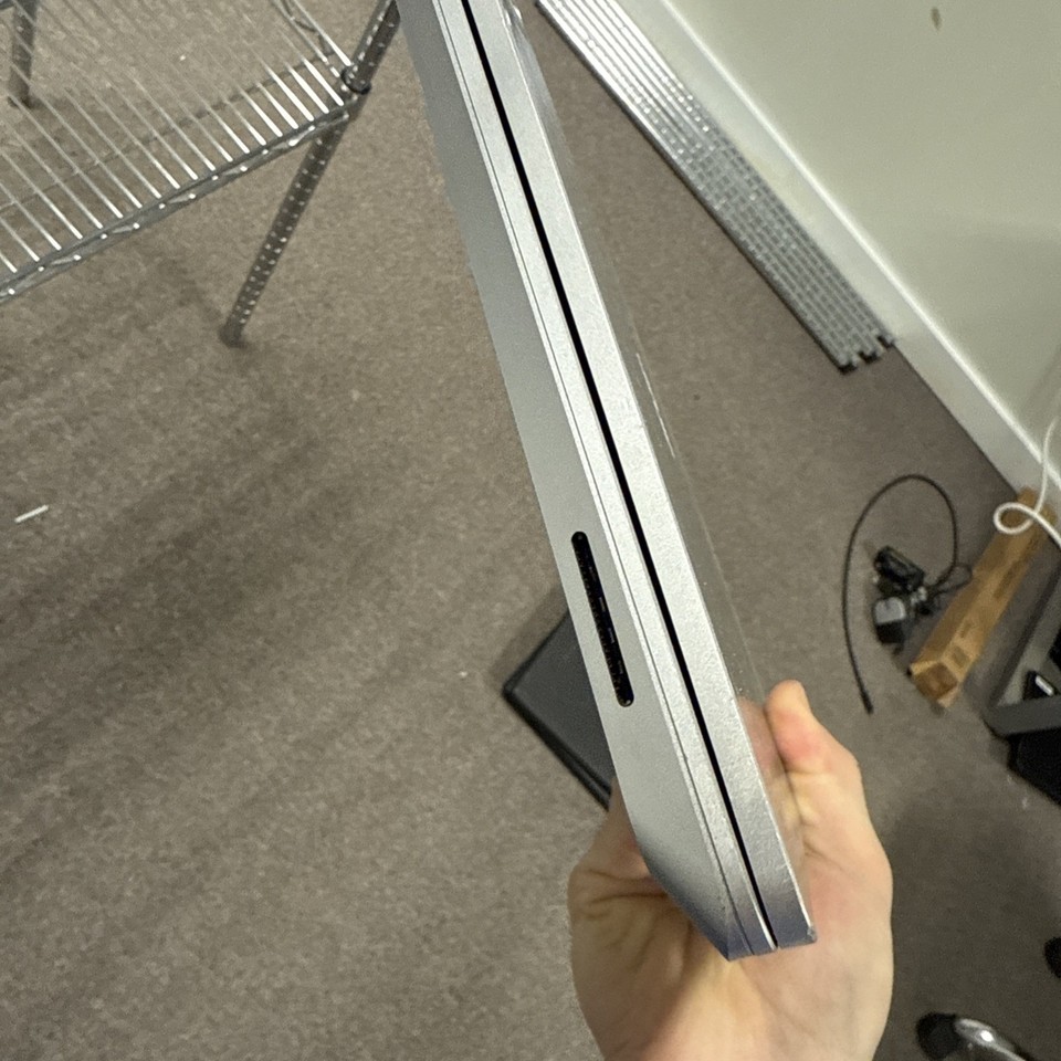 Microsoft Surface Laptop 3 i7-1065G7 3GHz 16GB 256GB DEFECTIVE SCREEN ...