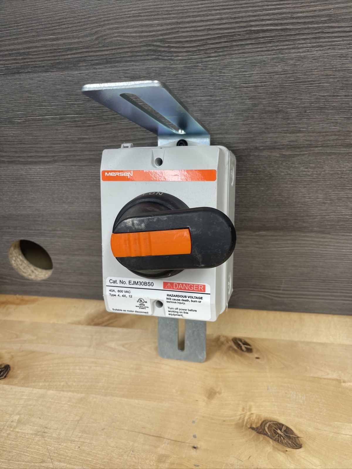 Mersen EJM30BS0 30A 600V Enclosed Disconnect Switch for sale online | eBay