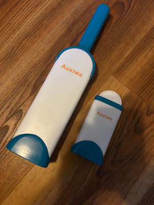 Auxiwa Fur Wizard Reusable Pet Lint Remover Self Cleaning Brushes | eBay