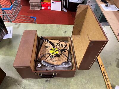Vintage Mid Century 1950s Ambassador Record Player/Radio combo untested ...