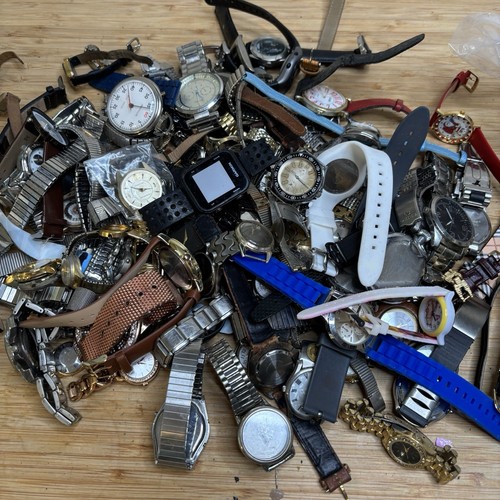 8 Lbs Broken Vintage WRIST WATCH Lot Quartz Mixed Bulk Parts Only Junk ...