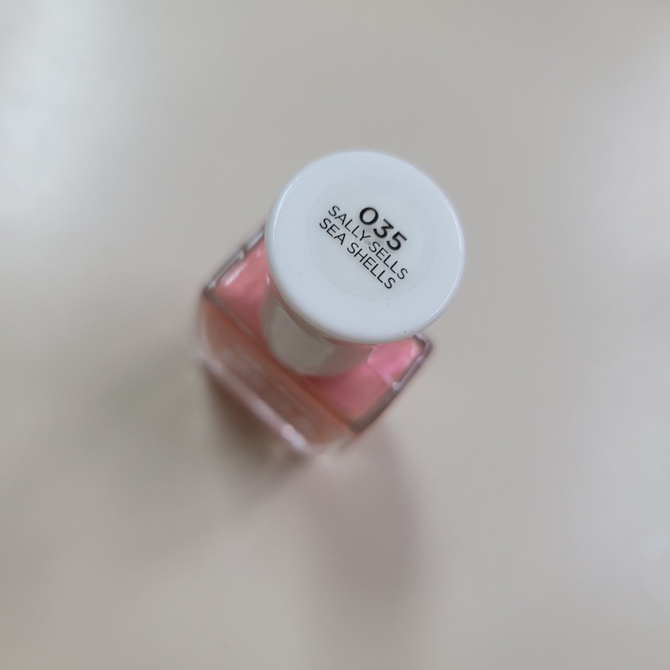 SALLY HANSEN NAIL POLISH MEGA STRENGTH #035 Sally Sells Sea Shells ...