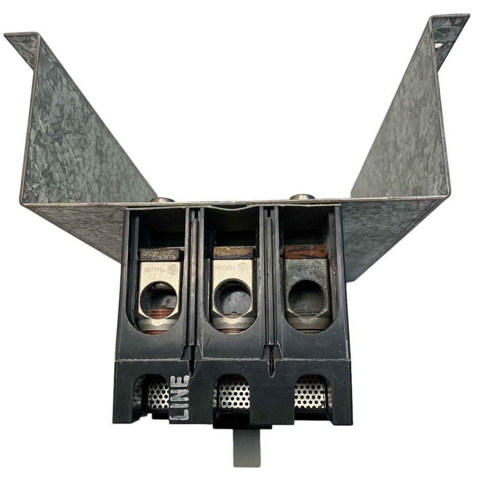 * GE TFK236F000 INDUSTRIAL CIRCUIT BREAKER FRAME, TCAL24 225AMP 600 VAC ...
