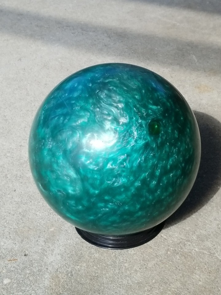 Vtg 12 lb 1.0 oz AMF Voit SS300 Bowling Ball Green Marble RH | eBay