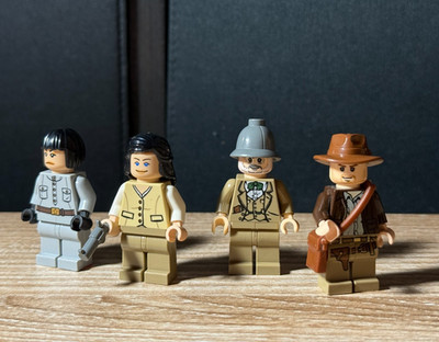 LEGO INDIANA JONES LOT OF 4 Henry Indiana Jones Marion Irina ...