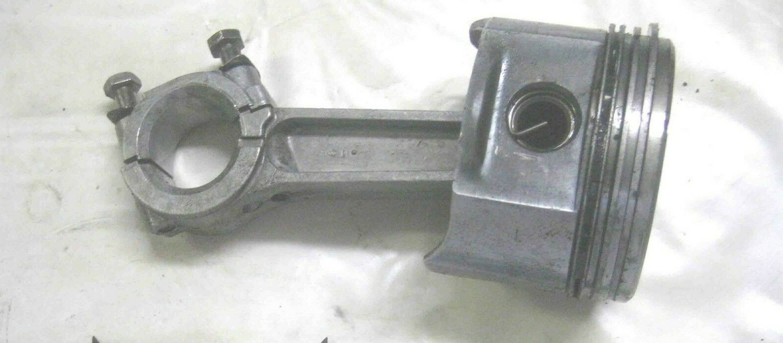 Briggs and Stratton 252707-0669-02 Engine Piston Rod Assy Part 499956 ...