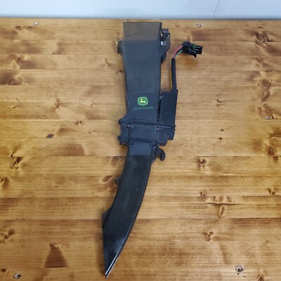 Planters - John Deere 7000 Planter