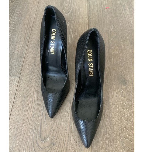 Colin Stuart Heels, Black Croc Pattern, Size 5.5M | eBay