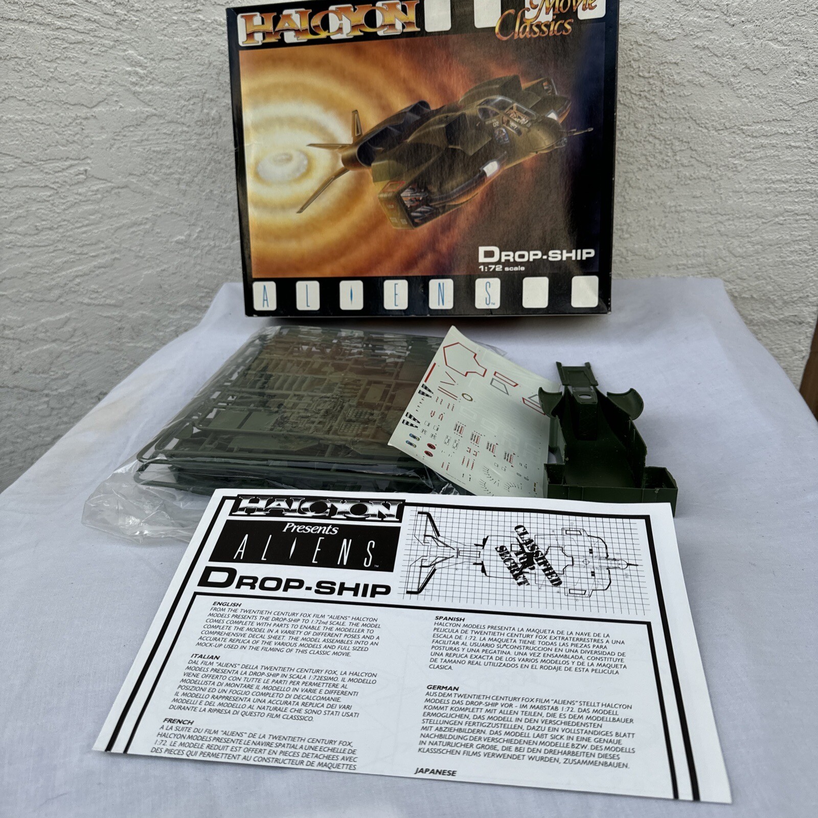 Aliens Drop Ship 1/72 Scale Model Kit Halcyon Movie Classics HAL02 for ...