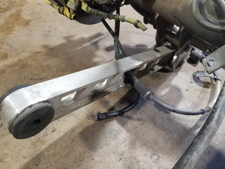 2011-2014 Ford Mustang Rear Axle Assembly 3.73 Ratio 53k Miles OEM #66 ...