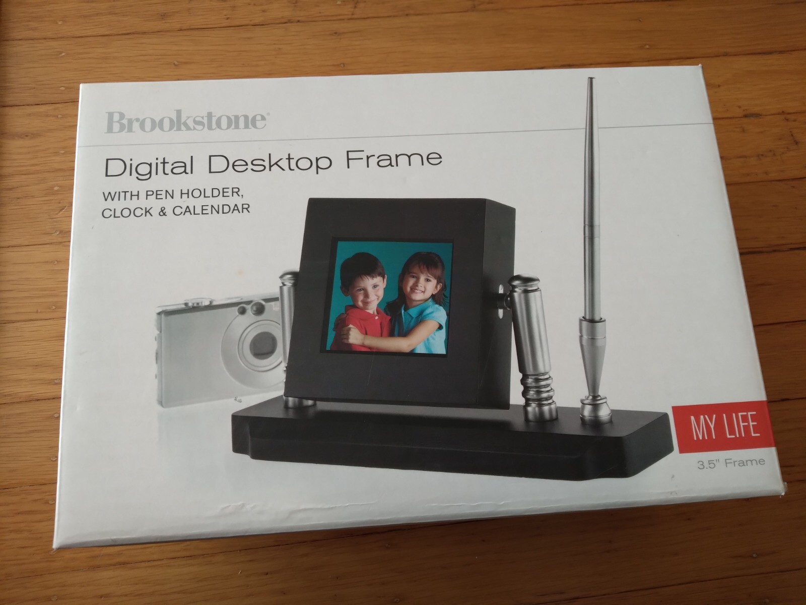 Brookstone Digital Desktop Frame 3.5" with pen holder, clock ...