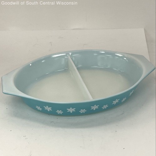 Pyrex Ovenware Glass Snowflake Turquoise Patterned Divided Oval ...