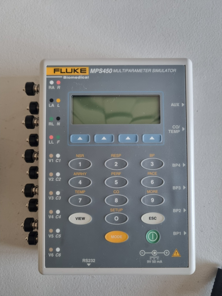 Fluke Biomedical MPS450 Multiparameter Simulator with accessories in ...