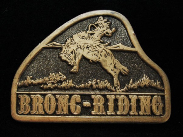 NG13131 VINTAGE 1976 **BRONC-RIDING** RODEO COWBOY BR… - Gem