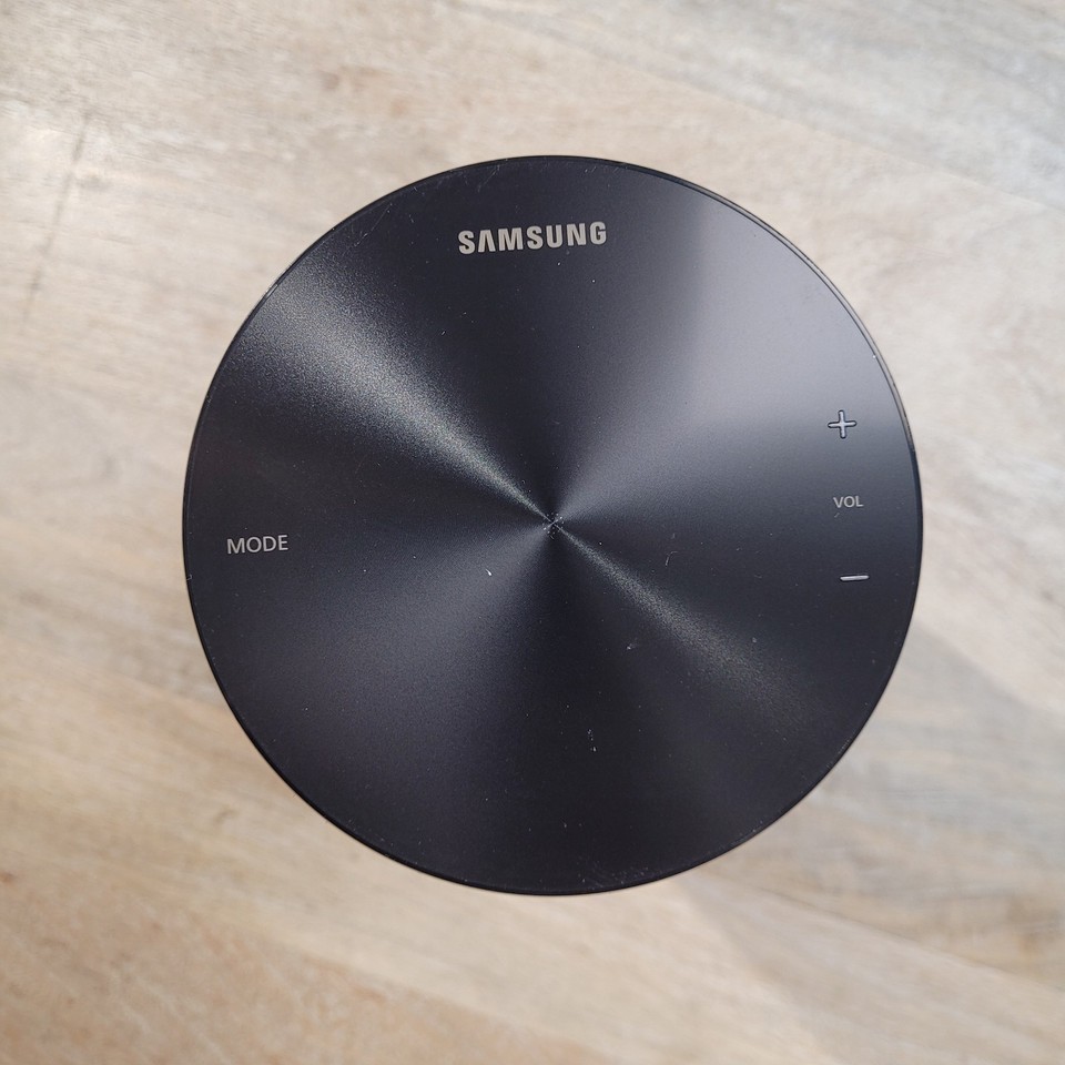 Samsung Radiant 360 Wireless Audio Speaker WAM1500 Black With Power ...