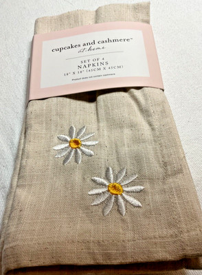 CUPCAKES & CASHMERE AT HOME NAPKINS (4) DAISIES 18 X 18 NIP | eBay