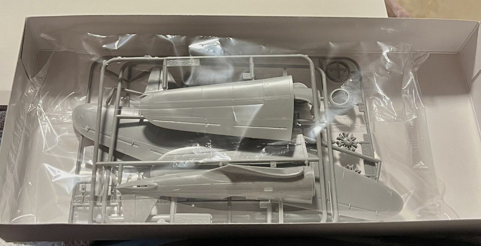 ️ Hasegawa Nakajima B5N2 KATE Torpedo Bomber (New Open Box) A7-00137 1/ ...