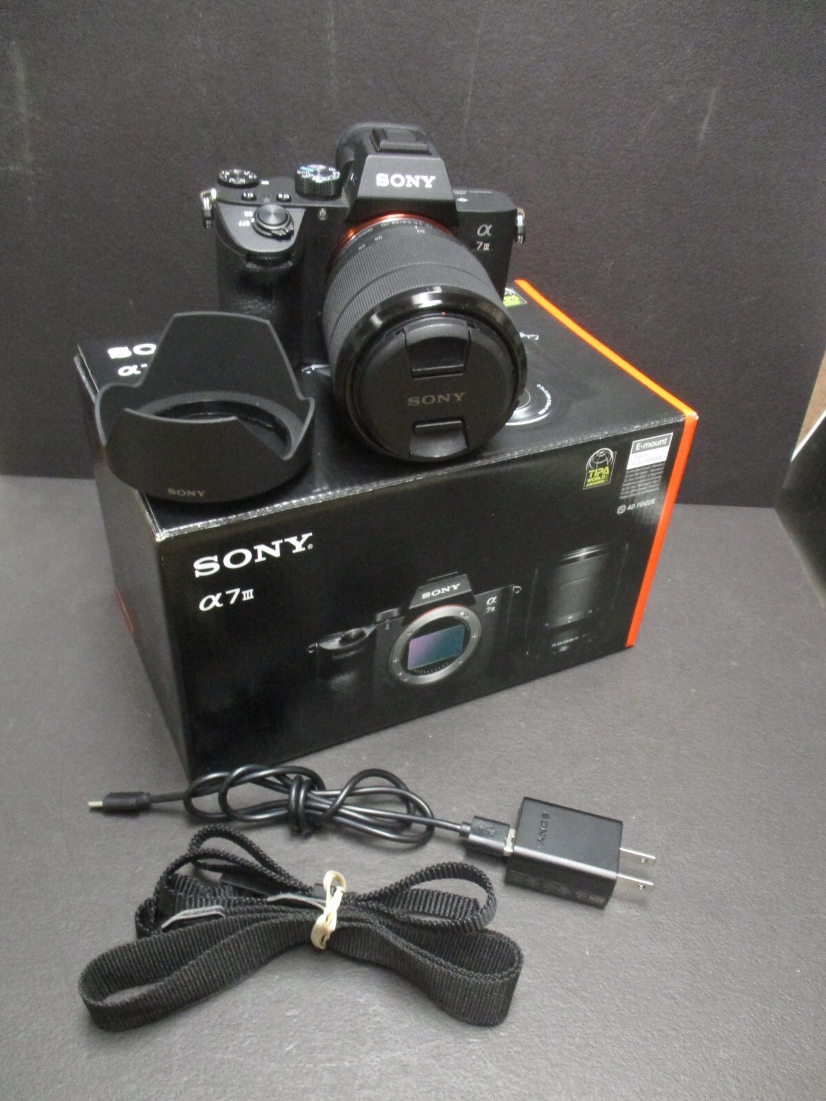 Sony A7M3 Camera Body & FE 28-70mm lens Mint 11K clicks USA Sony Alpha ...