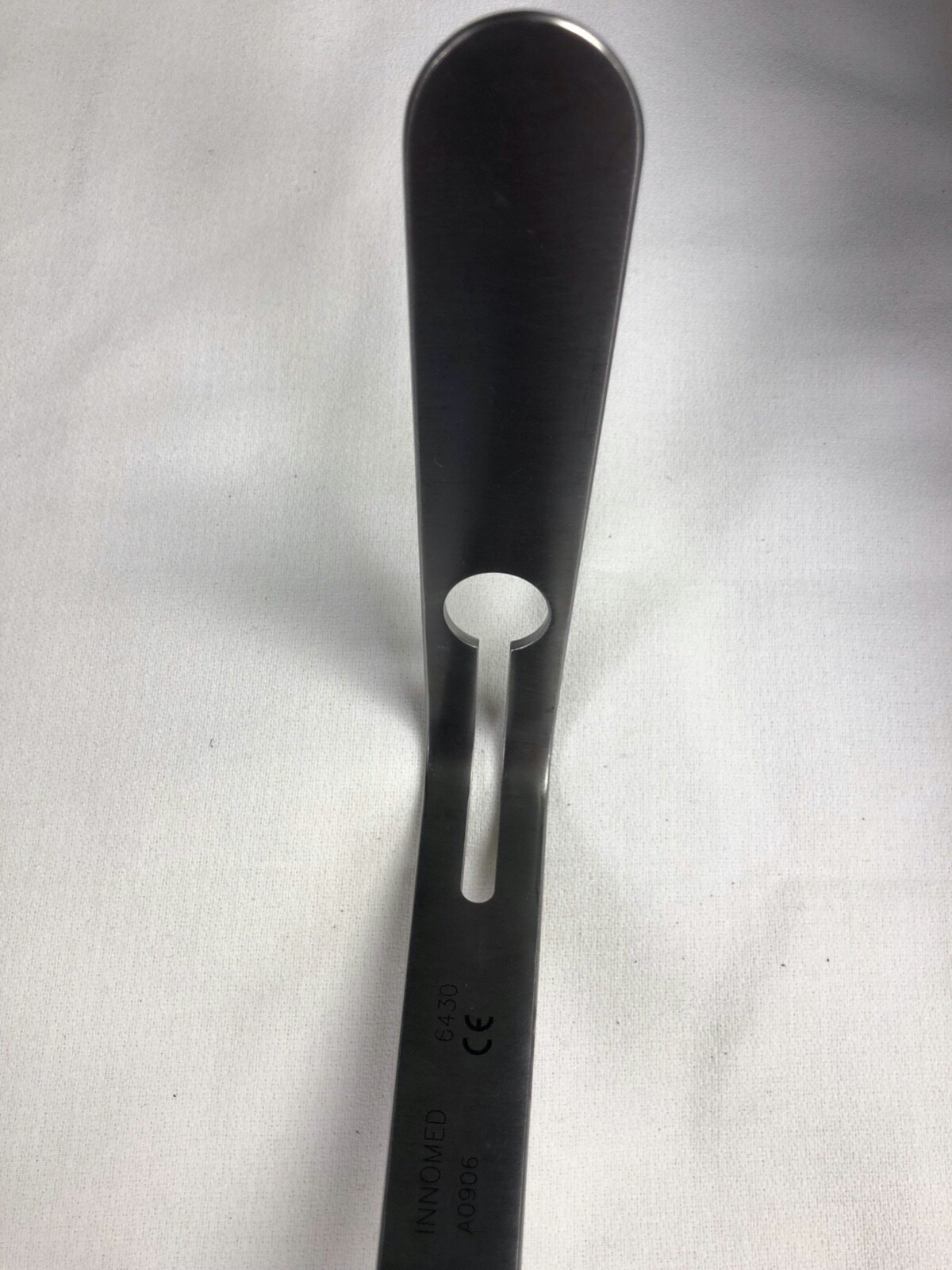 INNOMED 6430 APC HIP RETRACTOR, DOUBLE PRONG 14'' W/ 24MM DBL. PRONG ...