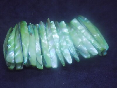 Vintage Shell Bracelet Green Stretch Beautiful Colors 1.75” wide (342 ...