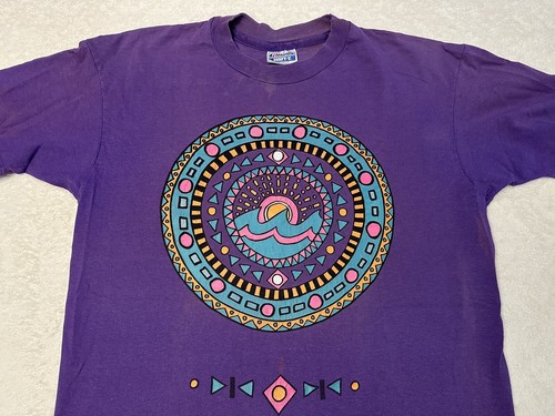 Vintage 1980s 1990s Wave Sun Tribal Aztec Surf Surfing Ocean Wave Art T ...