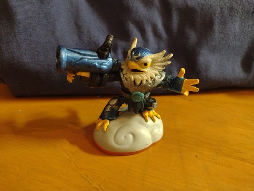 Jet Vac Skylanders Figure Figurine Blue Warrior Bird Eagle | eBay