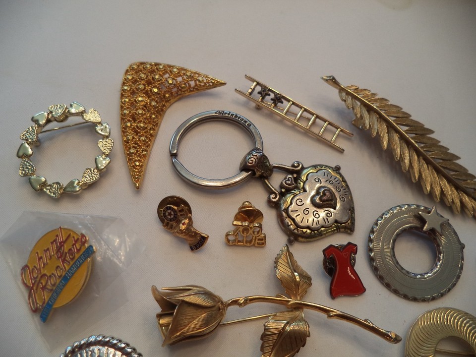STUNNING VINTAGE ESTATE ASSORTED WEAR RESALE BROOCH LOT! G11328 | eBay