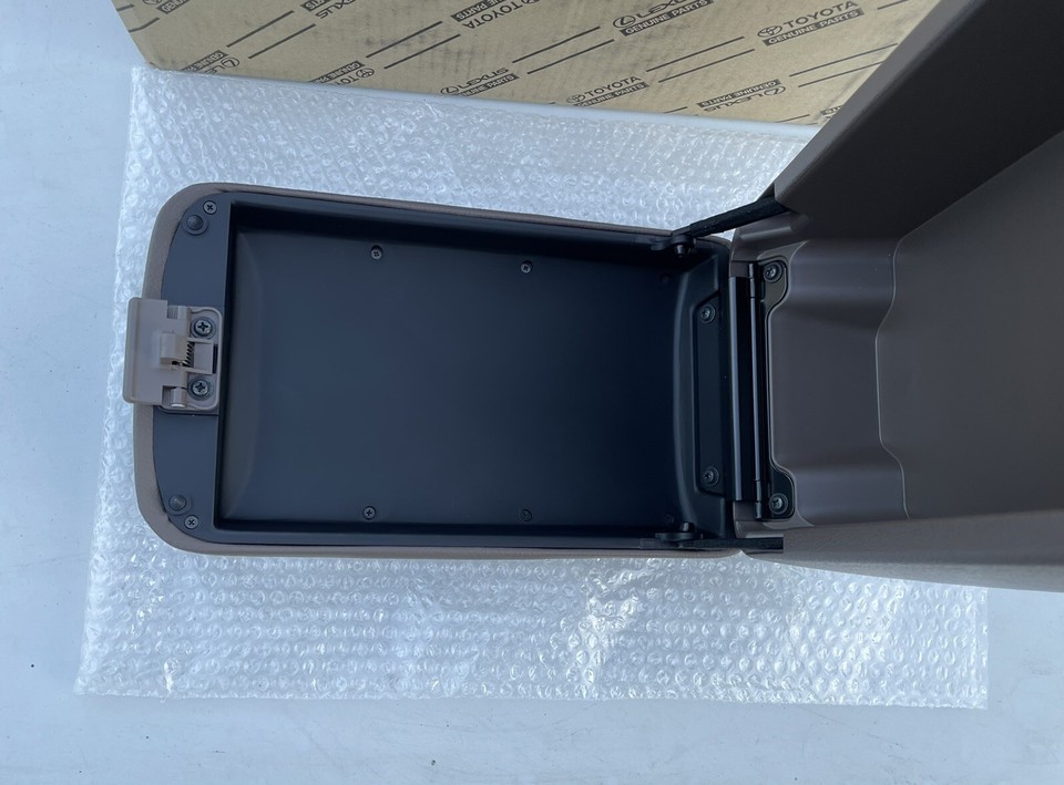 93 - 97 TOYOTA LAND CRUISER FZJ80 CENTER CONSOLE ARM REST LEATHER LID ...