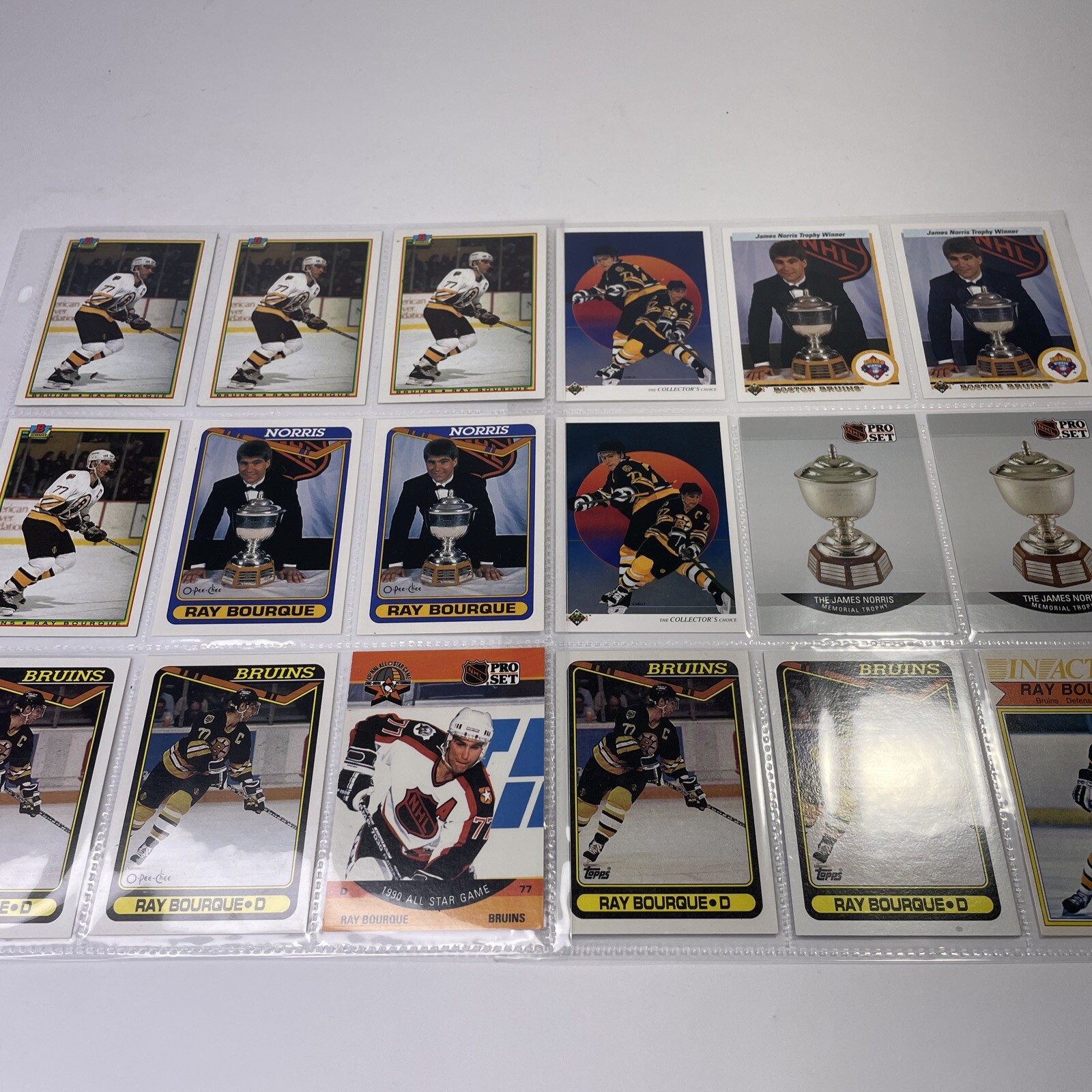 Lot Of 18 MINT 1990s Hockey Cards In Double Sleeves (From Large Estate ...