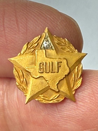 10k Gold Gulf Oil Co. Pin with Diamond by Metal Arts Co., Lone Star ...