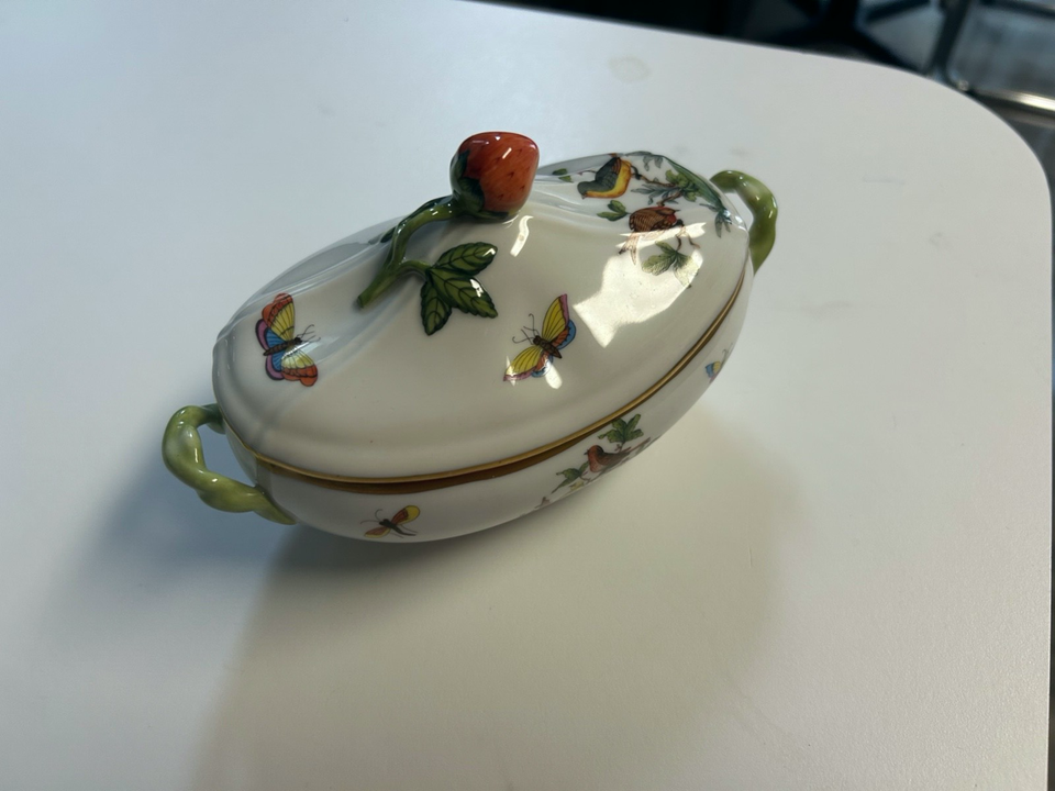 Herend Hungary ROTHSCHILD BIRD #6015 OVAL BON BON w/LID Strawberry Finial MINT | eBay