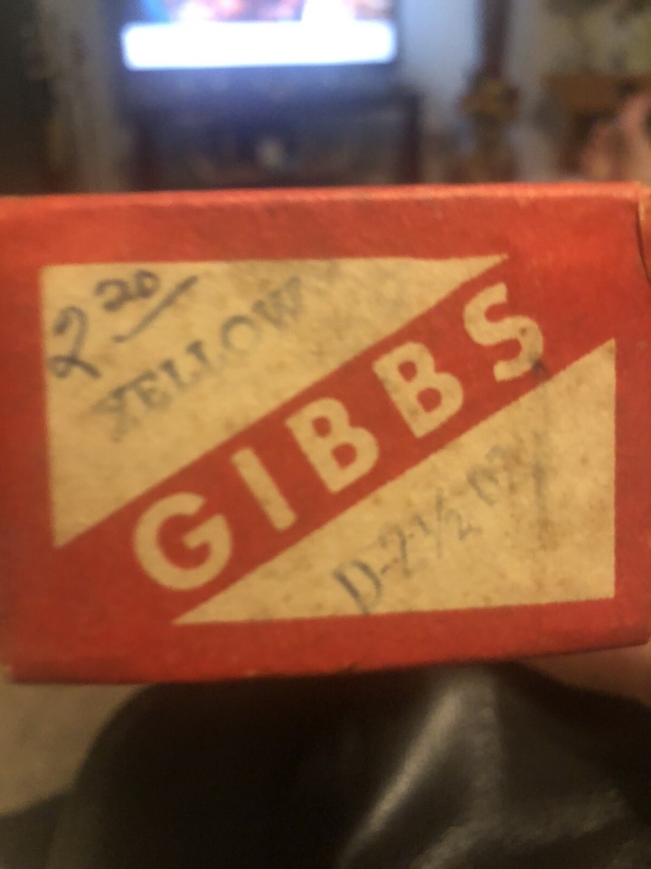 Vintage Wooden Fishing Lure STAN GIBBS Yellow D-2 1/2 Oz 1950s 2- Pc ...