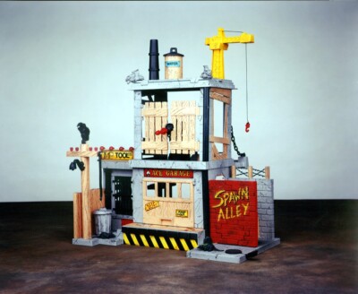 1994 Todd McFarlane's Spawn: Spawn Alley Action Play Set in it's ...