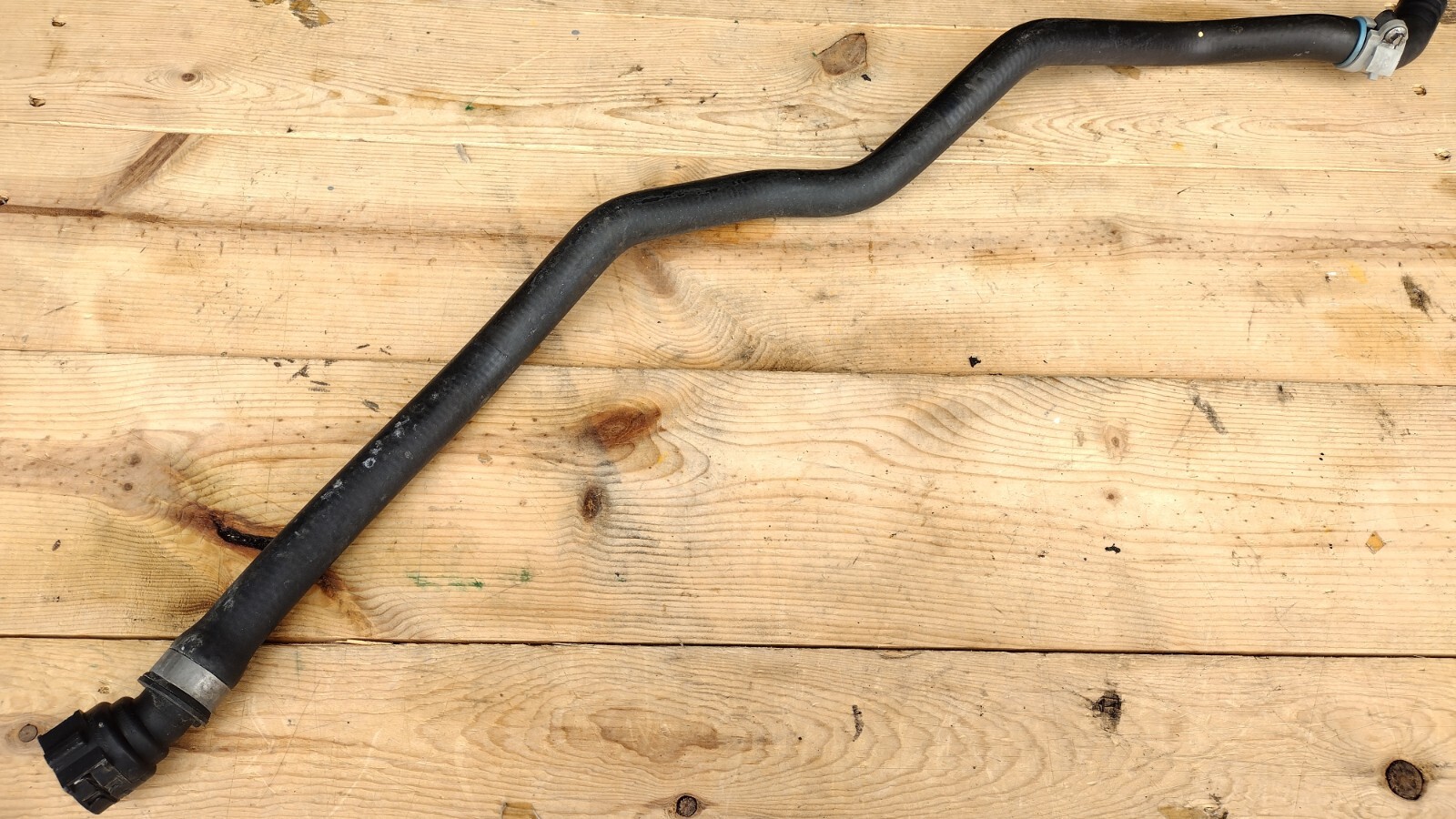 BMW RADIATOR EXPANSION TANK TO HEATER CORE HOSE E46 3 SERIES ...