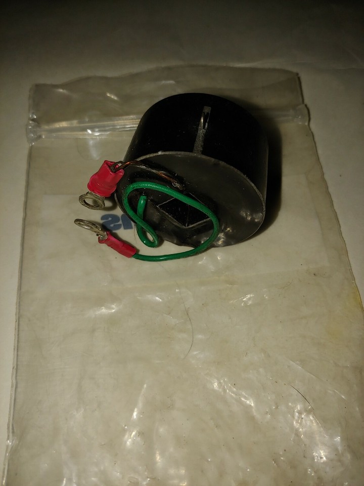 (2) Small engine coils SE-185 no # on the other one | eBay