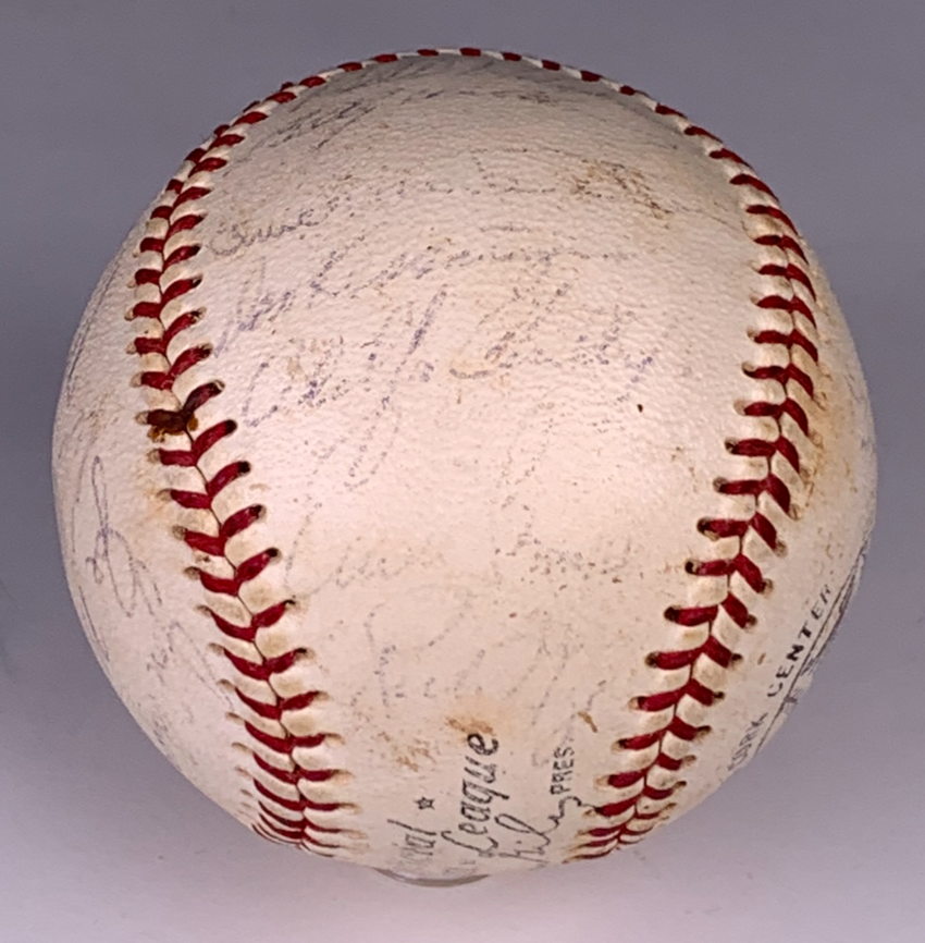 1968 Chicago Cubs Team Autographed Signed Baseball AMCo LOA 27502 | eBay