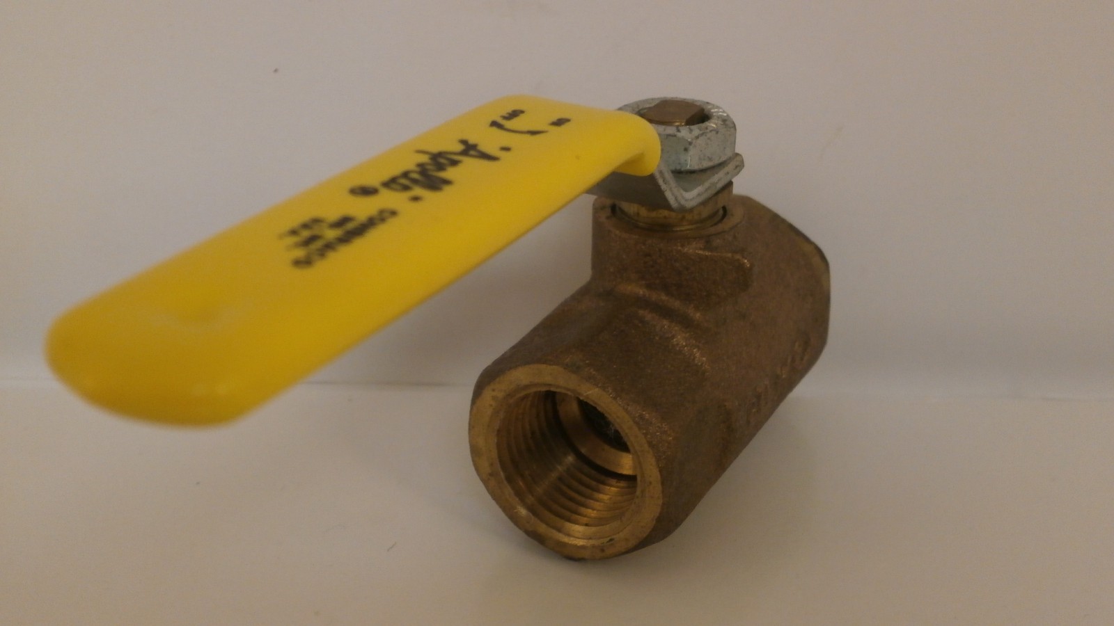 CONBRACO APOLLO BALL VALVE 1/2" W/HANDLE | eBay