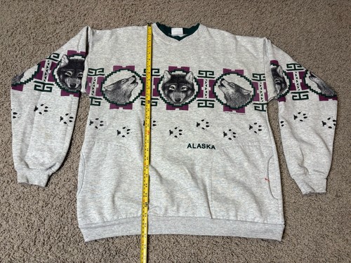 Vintage AOP Wildlife Wolf Aztec Alaska Graphic Size Large Made USA ...