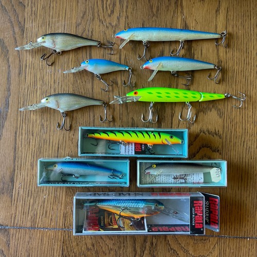 Vintage Rapala Shad Rap Fire Tiger Etc. New And Used Lure Assortment ...