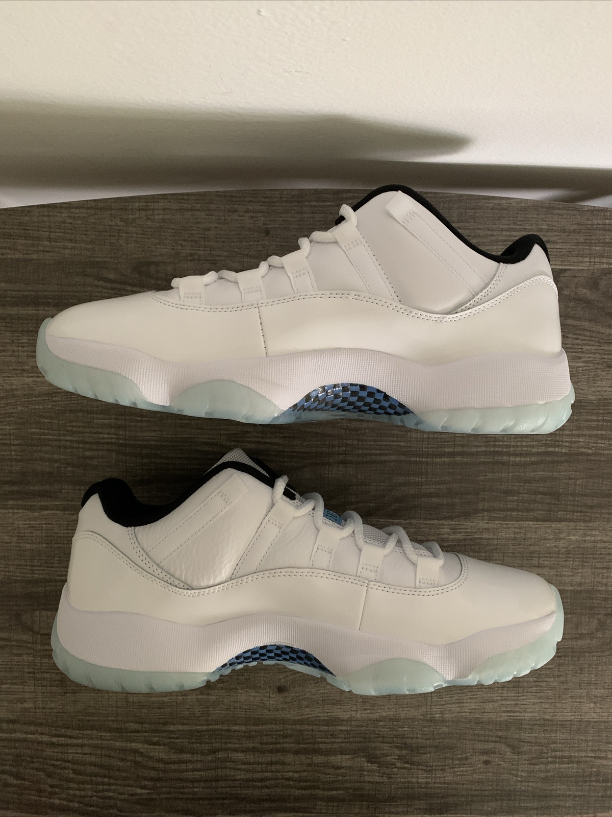 Size 9.5 - Air Jordan 11 Retro Low Legend Blue 2021 White UNC Pantone ...