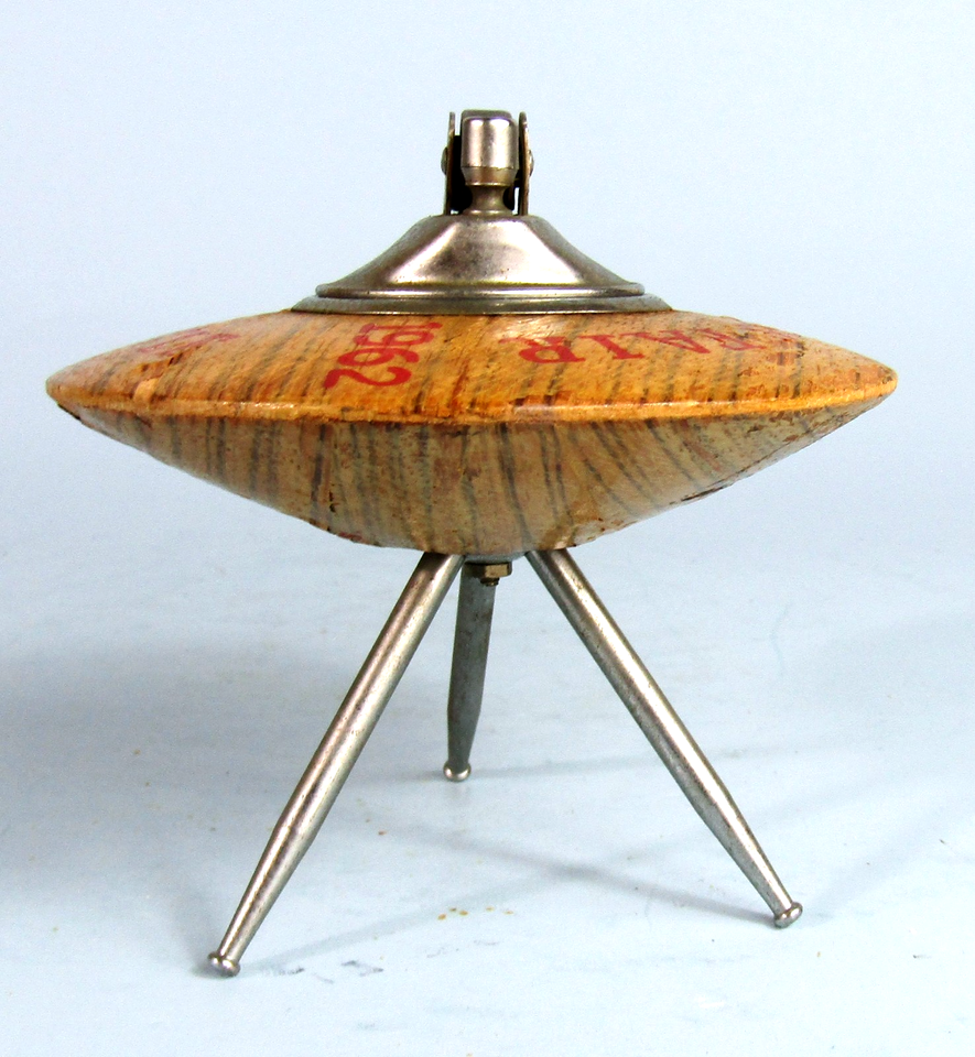 1962 SEATTLE WORLD'S FAIR UFO TABLE LIGHTER RARE TRIPOD FLYING SAUCER ...