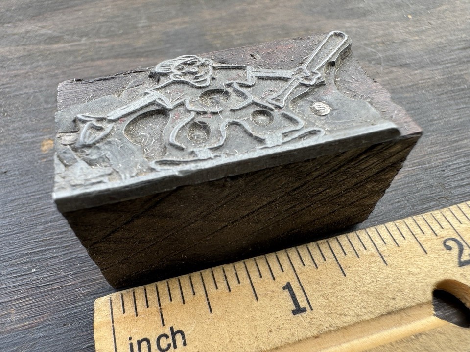 Antique letterpress PRINTING BLOCK Baseball Player Holding Bat Arms ...