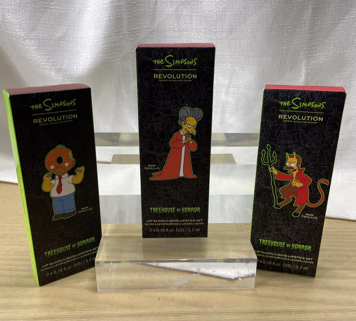 great discounts shop Makeup Revolution The Simpsons Makeup Bundle